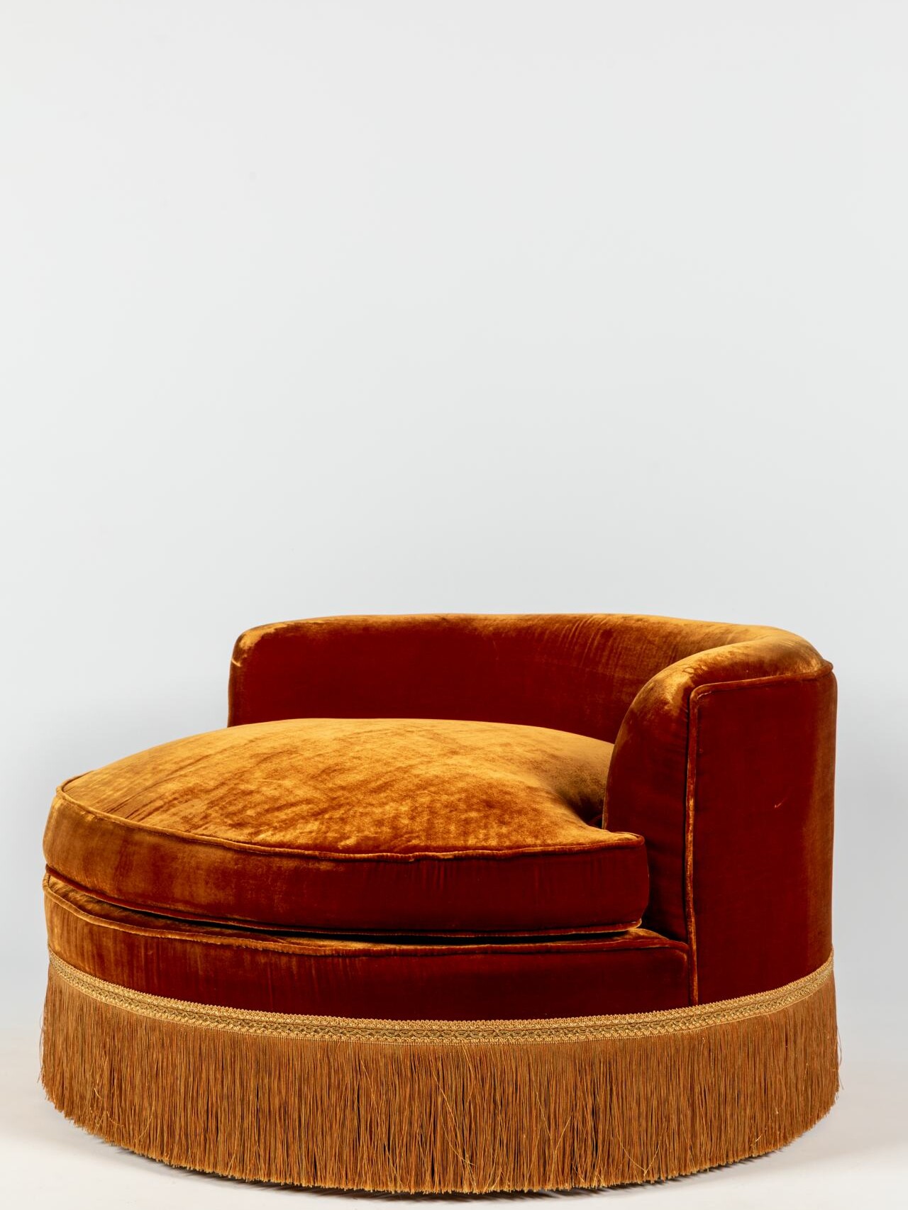 Chairs / Armchairs / Sofas